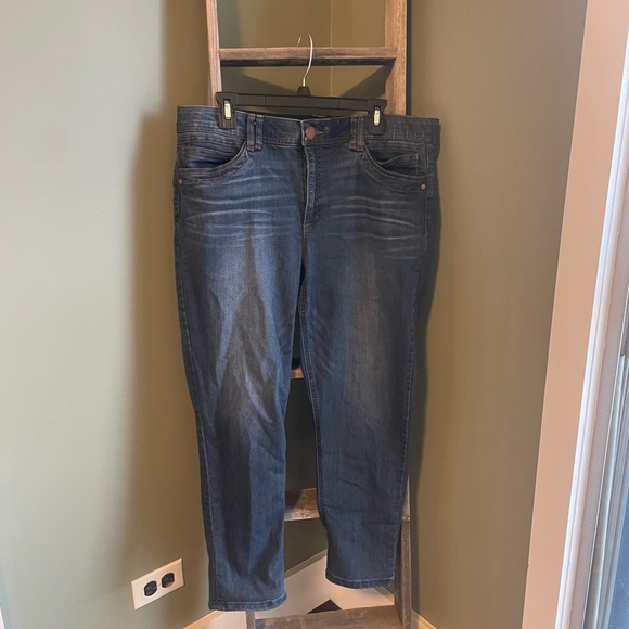 Democracy | Jeans | Democracy Medium Wash Skinny Jean | Poshmark